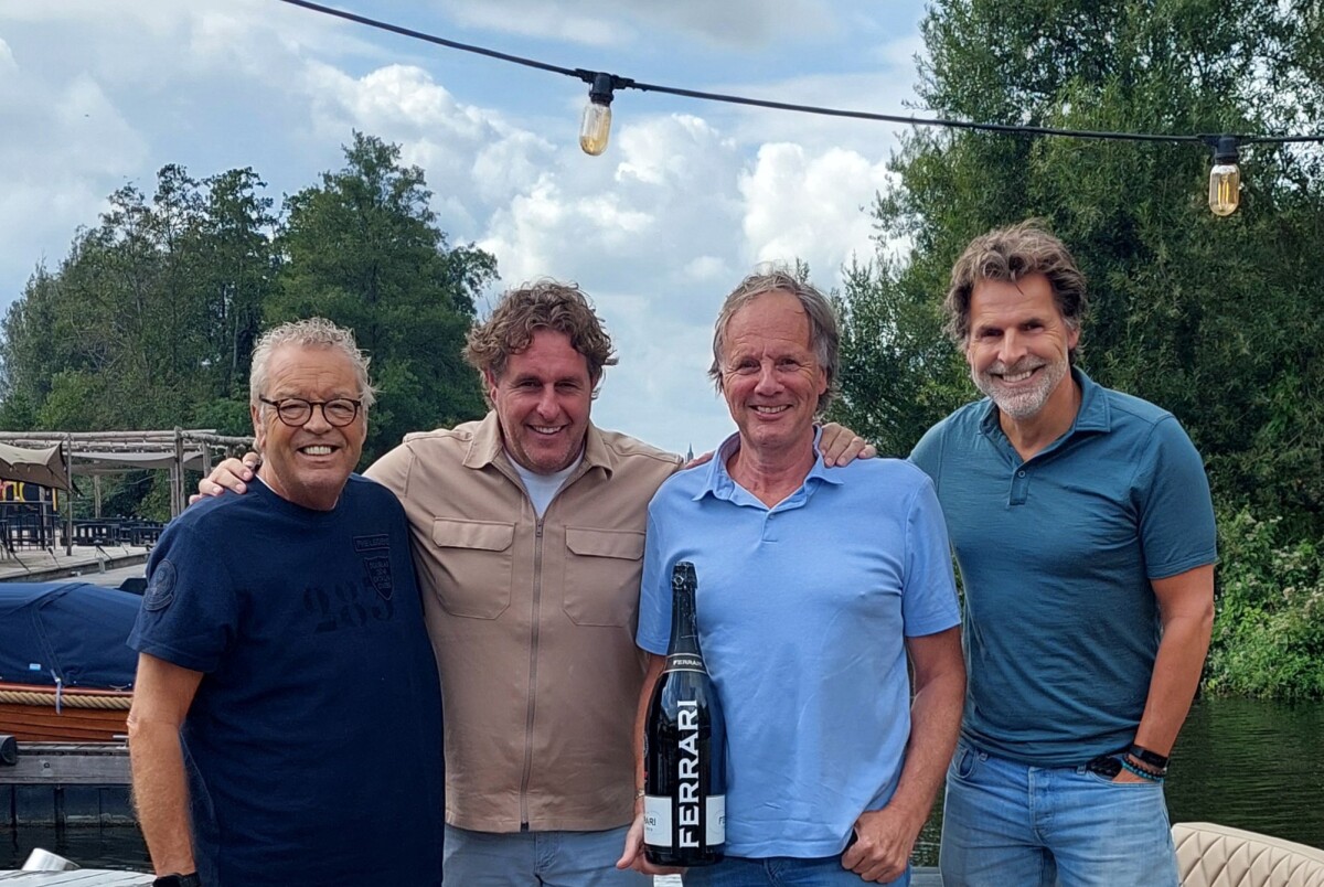 F1 aan Tafel: Max Verstappen redt Red Bull - Grand Prix Radio