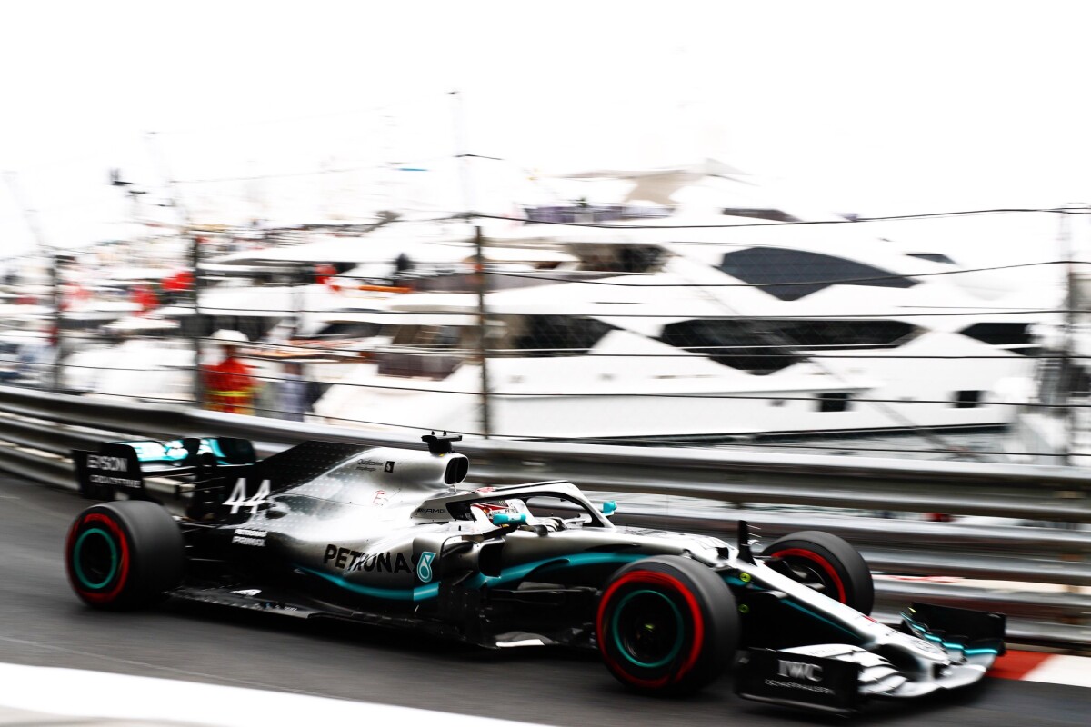 VT2 Monaco: Hamilton opnieuw snelste, problemen Verstappen - Grand Prix ...