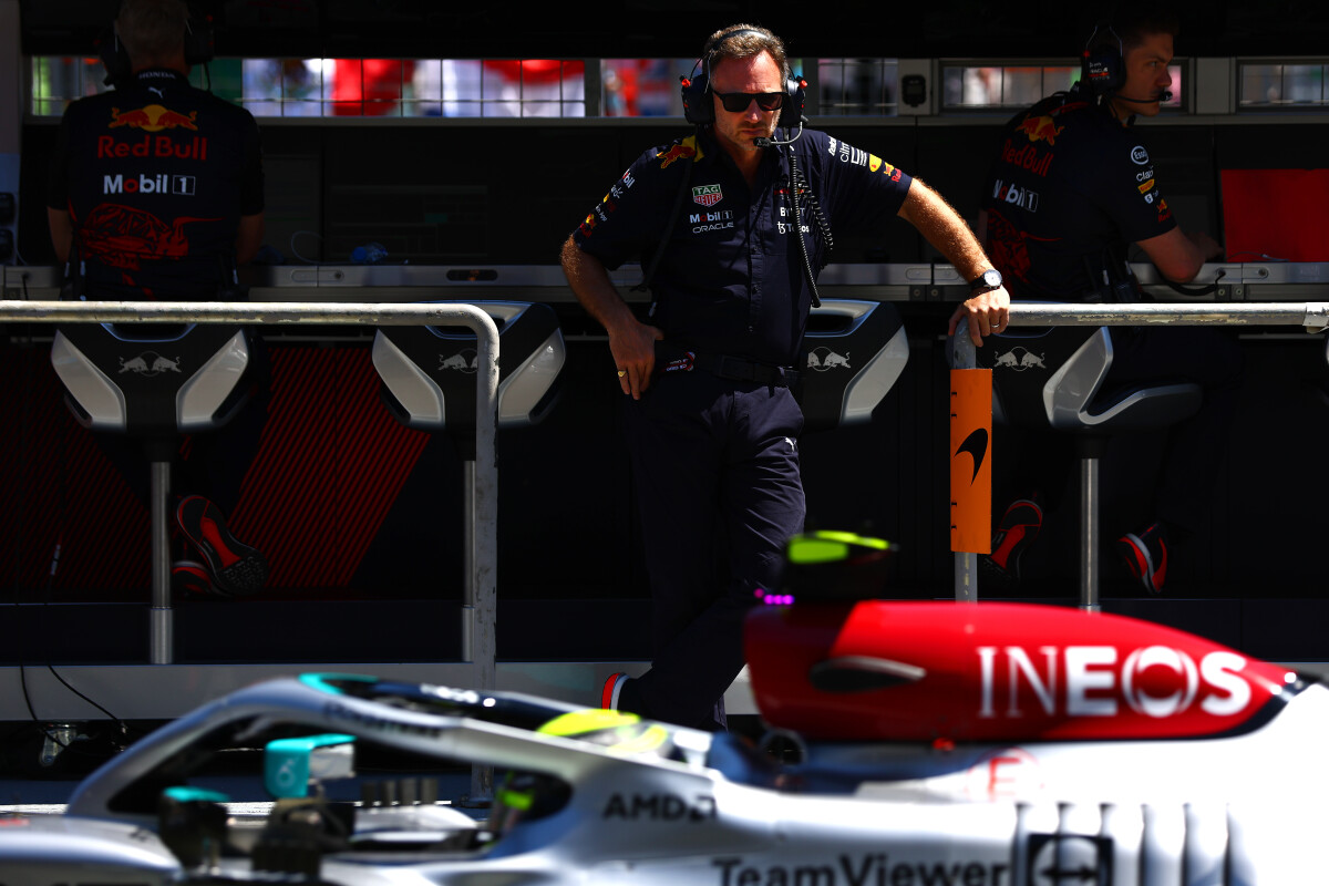 Horner schat Ferrari en Mercedes hoog in voor Silverstone - Grand Prix ...