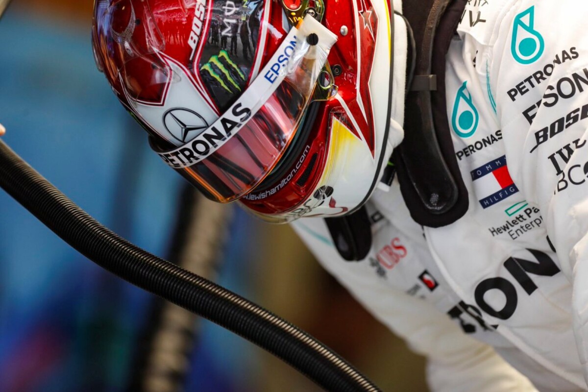 VT2 Singapore: Lewis Hamilton snelste, Verstappen op P2 - Grand Prix Radio