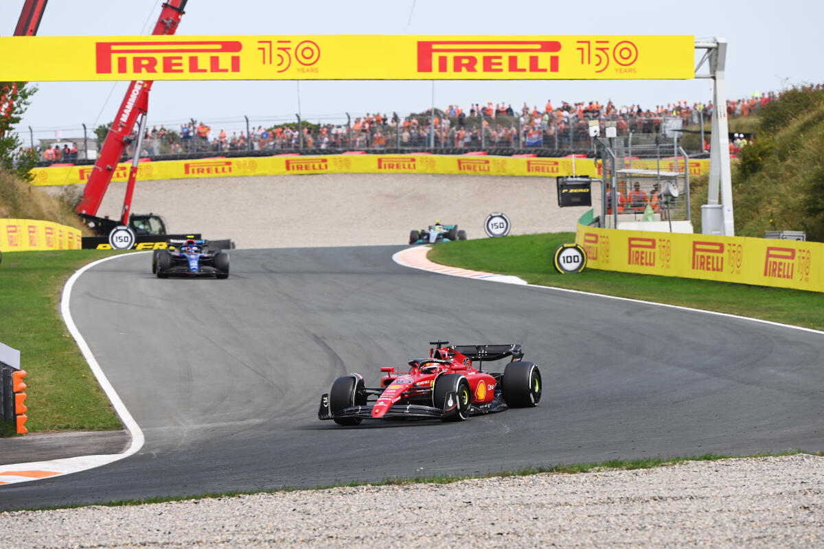 Live VT3 Grand Prix van Nederland - Grand Prix Radio